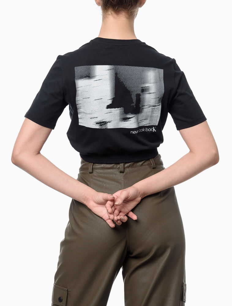 Blusa Feminina Manga Curta World In Motion Calvin Klein Jeans - Calvin ... Blusa Feminina Manga Curta World In Motion Calvin Klein Jeans - Calvin ...