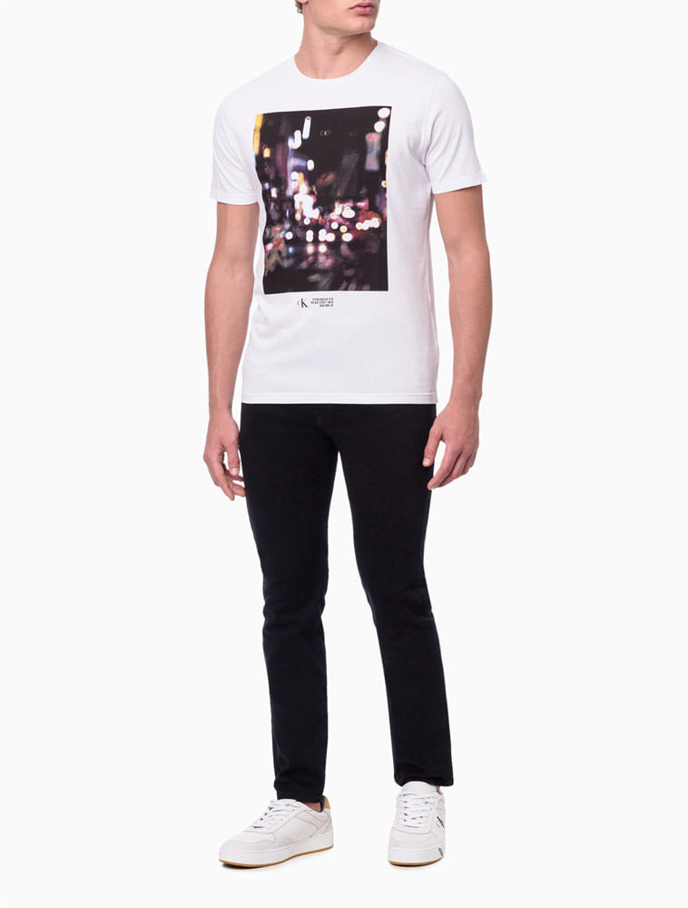 Camiseta Masculina Manga Curta World In Motion Calvin Klein Jeans ... Camiseta Masculina Manga Curta World In Motion Calvin Klein Jeans ...